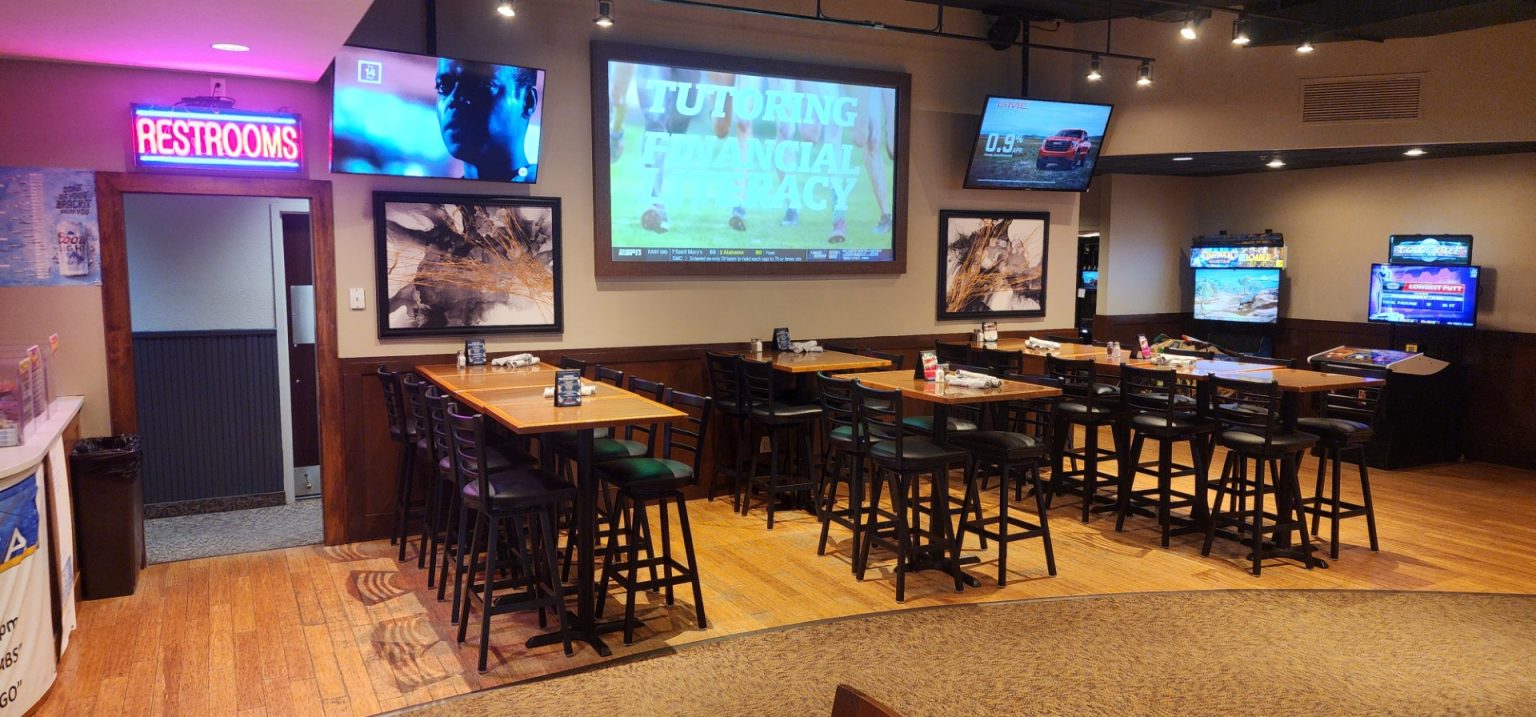 Dine & Drink - Medina Entertainment Center